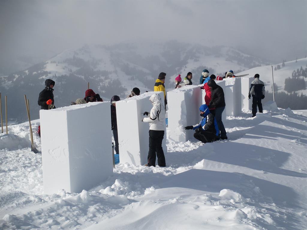 Experience Gstaad SA