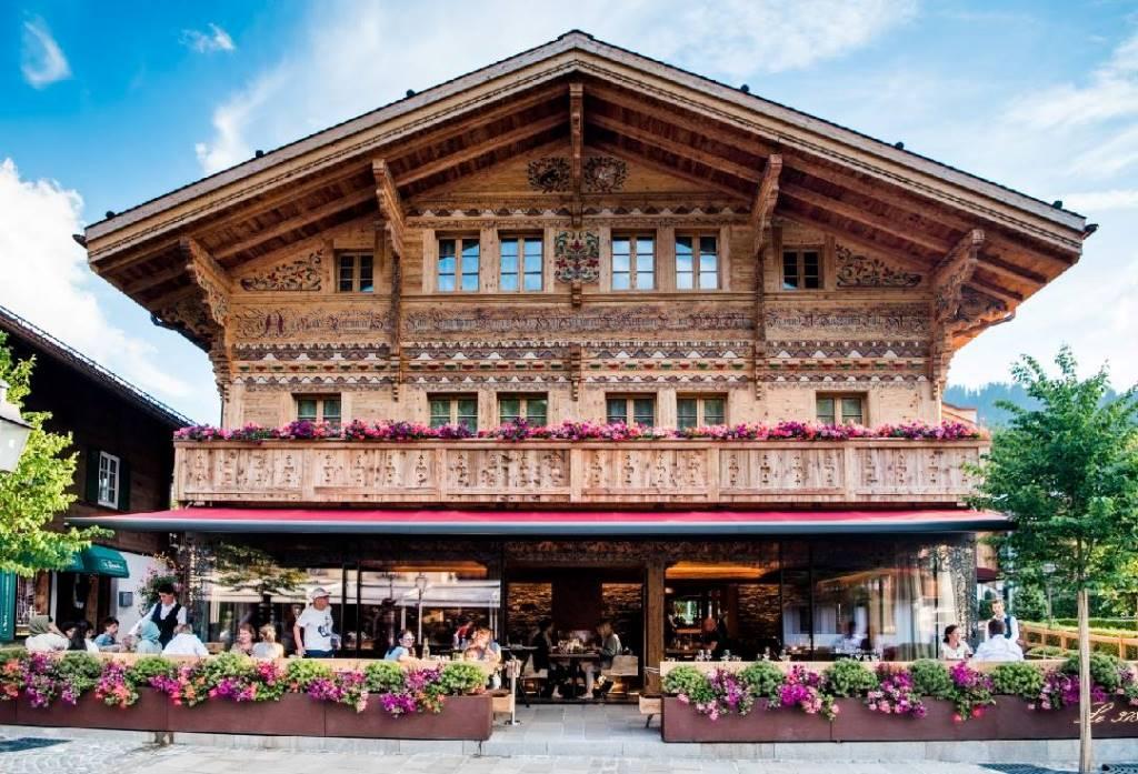 Cappuccino Grand Café Gstaad