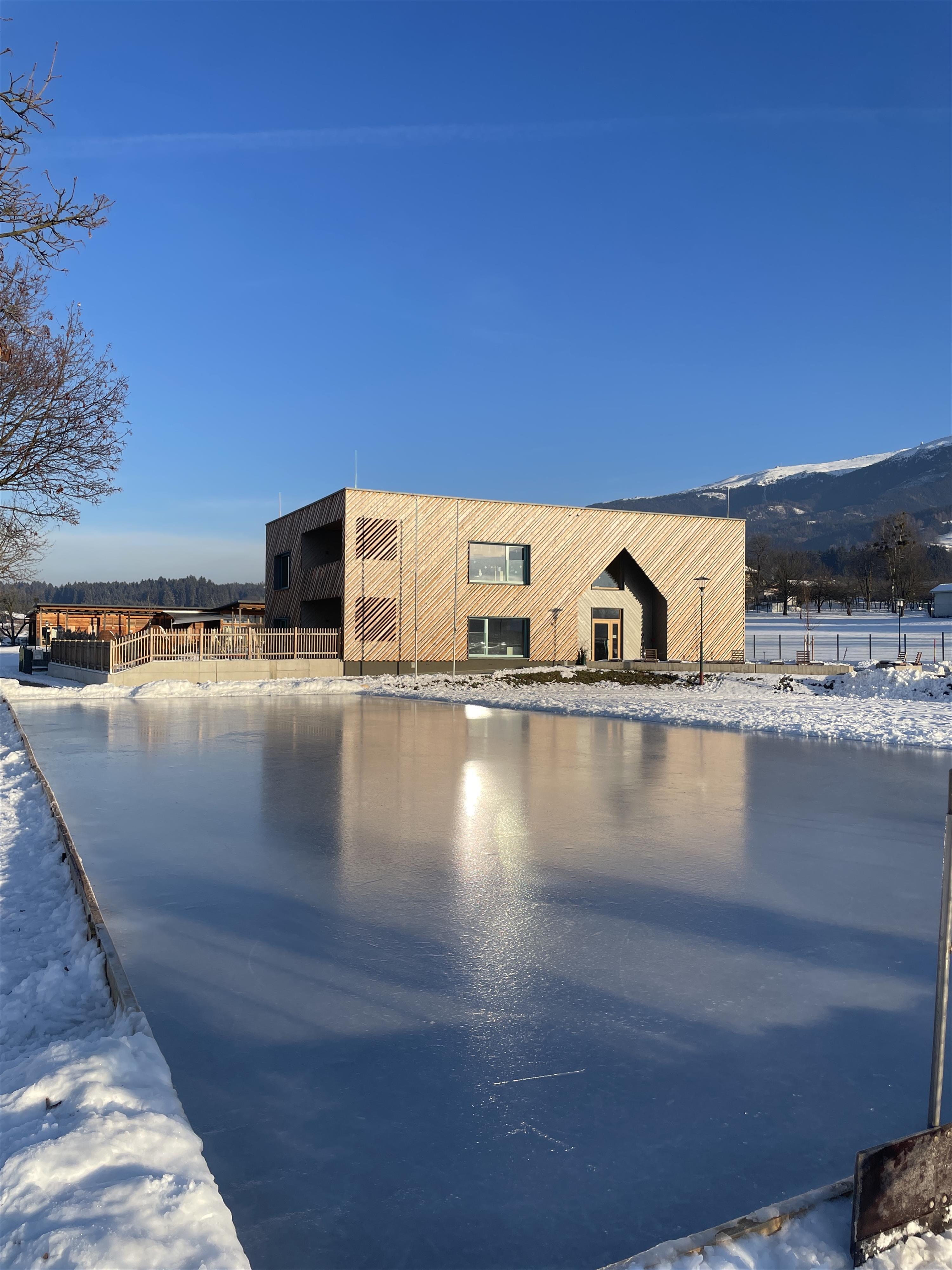 Eislaufplatz der Gemeinde St. Georgen