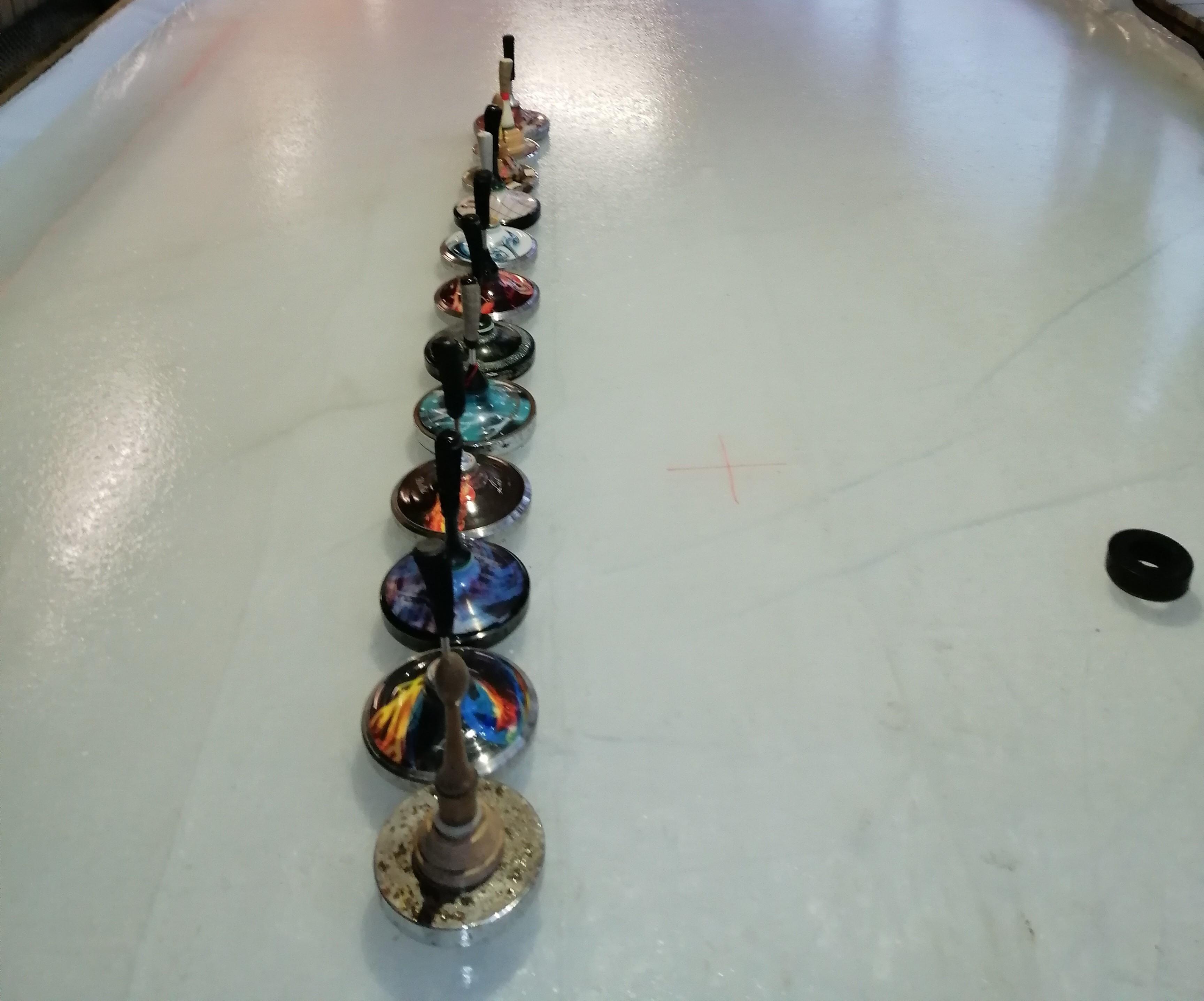 Ice Curling next to Sportarena