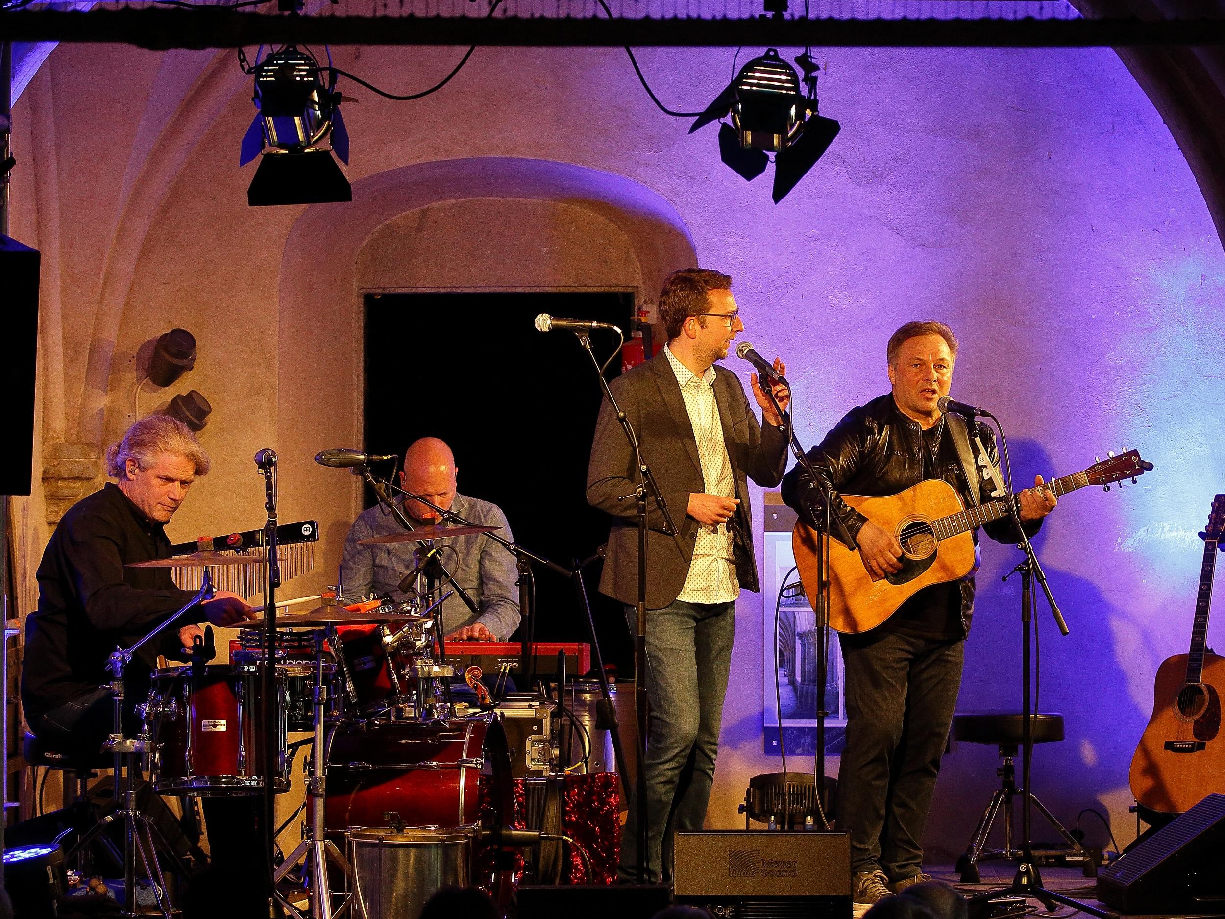 Kreuzgang Konzerte: "Simon & Garfunkel Revival Band"