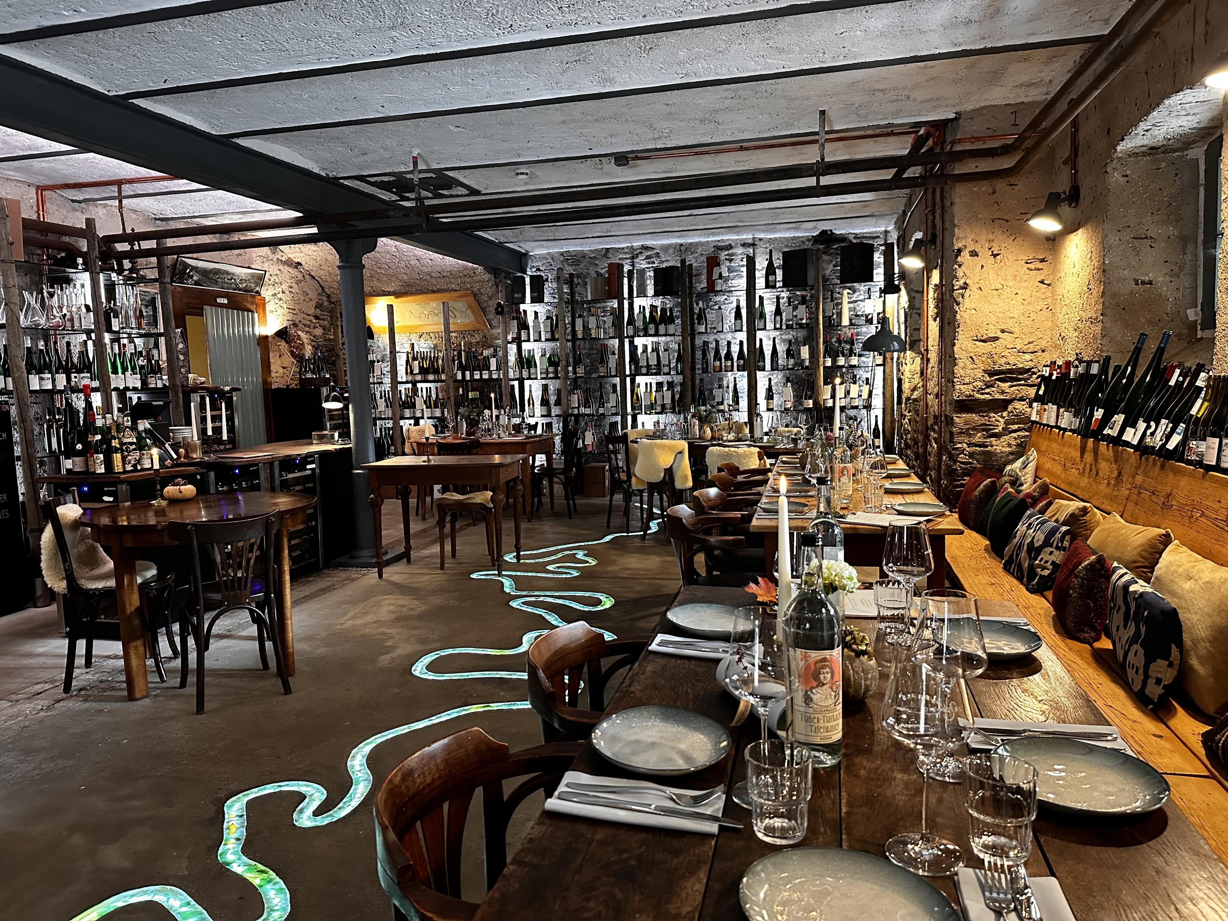 die Mosel Vinothek & Winebar