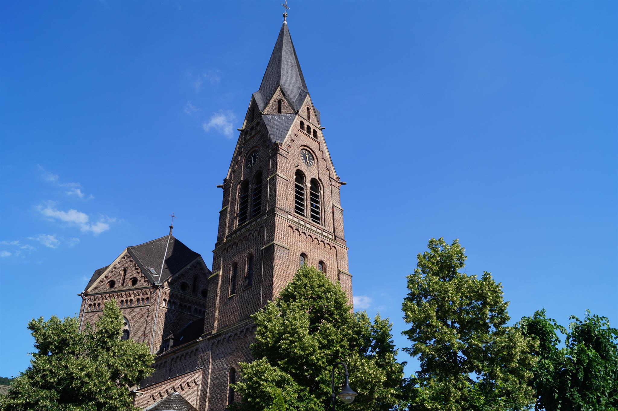 St Lambertus Pfarrkirche Spay st-lambertus-pfarrkirche-spay
