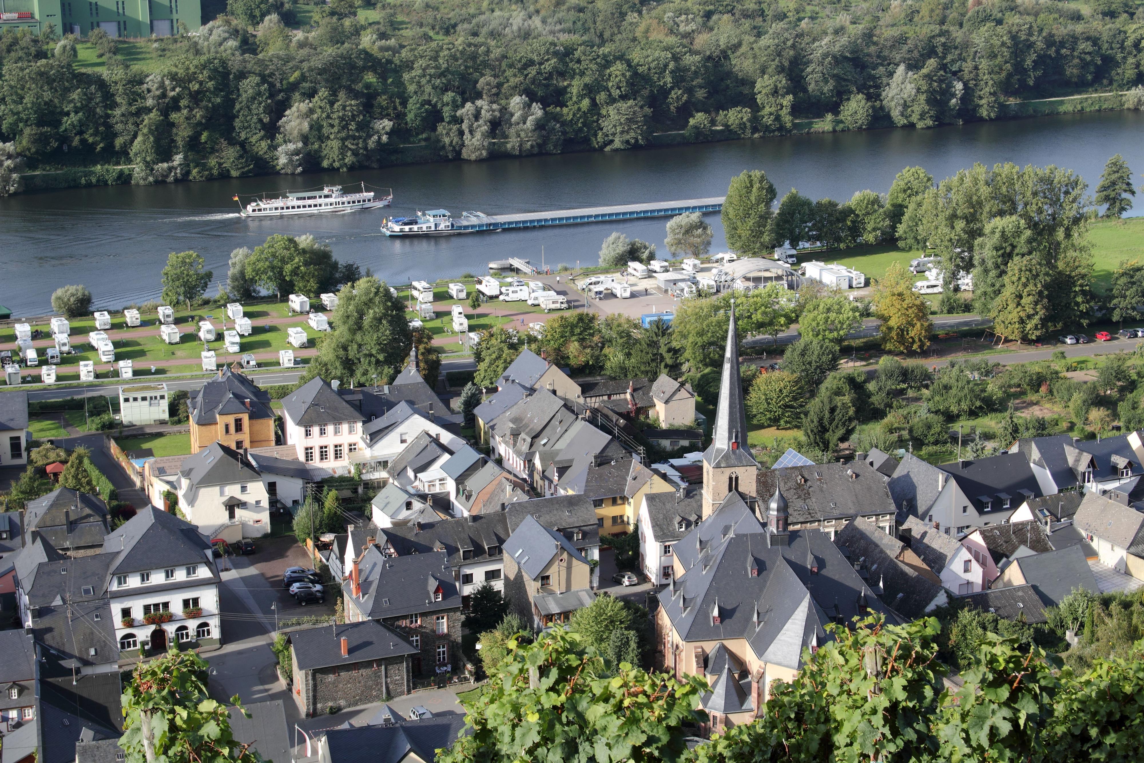 Wohnmobilstellplatz "Sun Park"