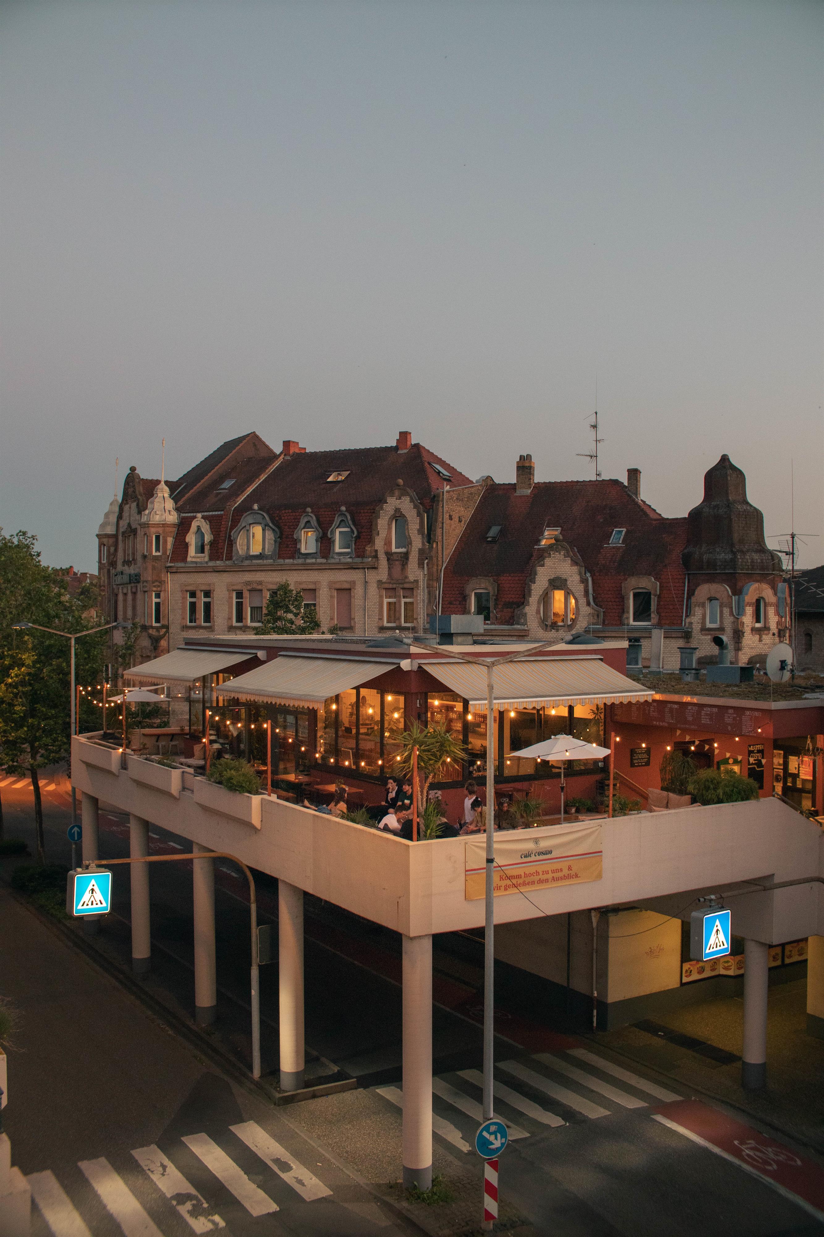 Cafe Cosmo | Infosystem