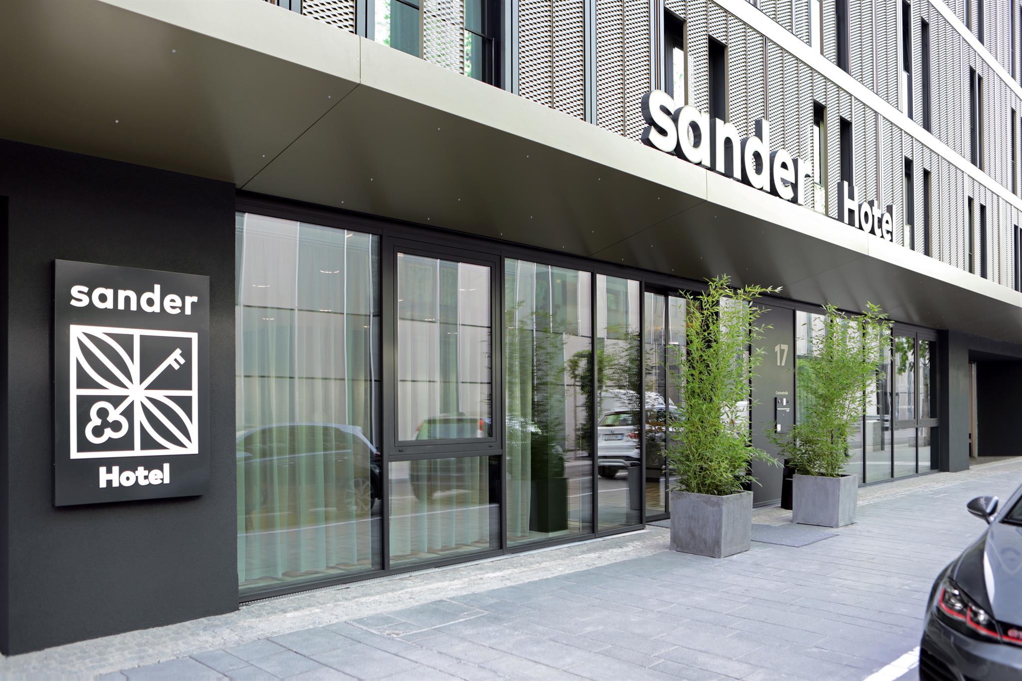 sander Hotel