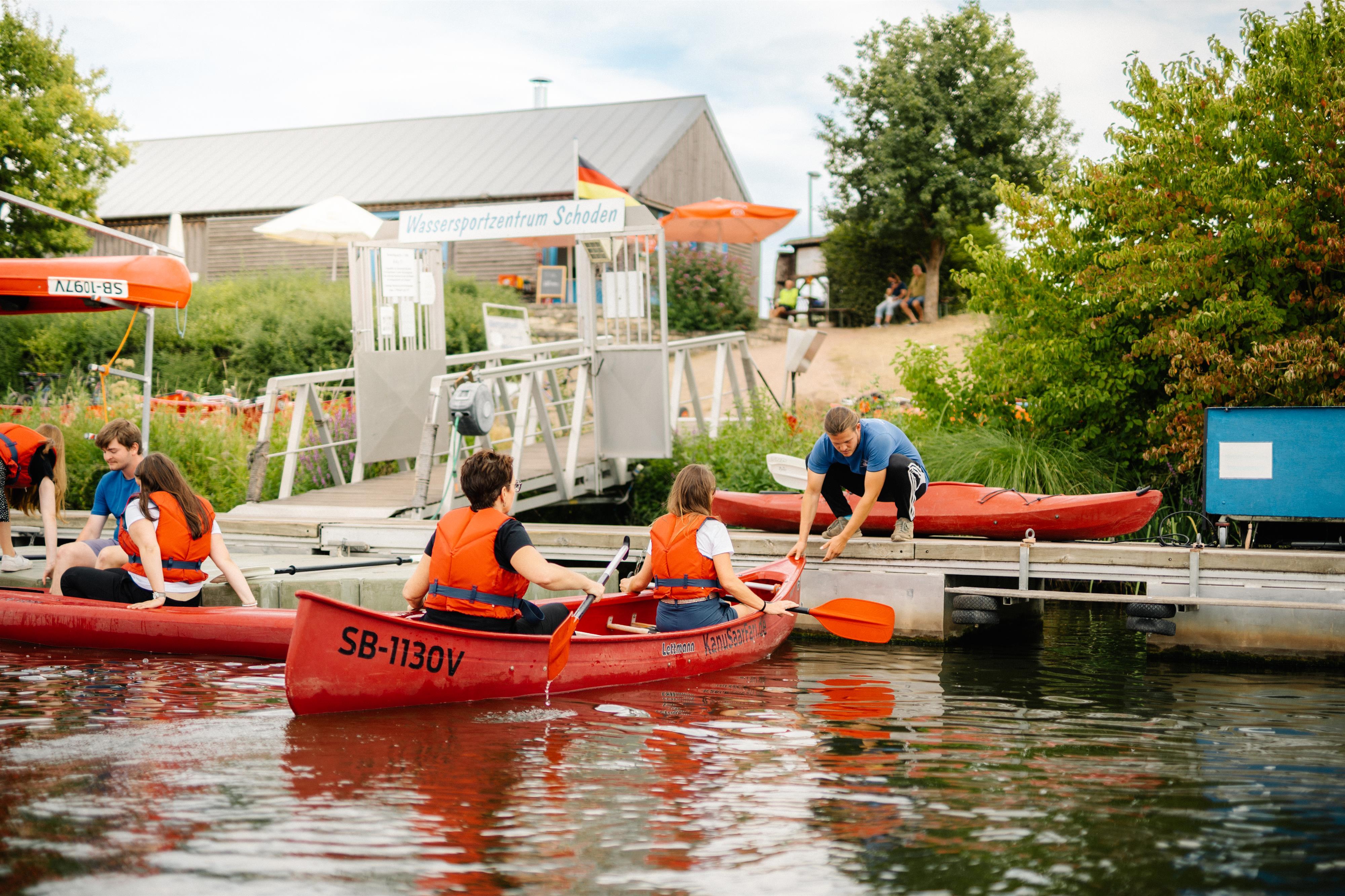 Embarkation and disembarkation point for canoes and rowing boats