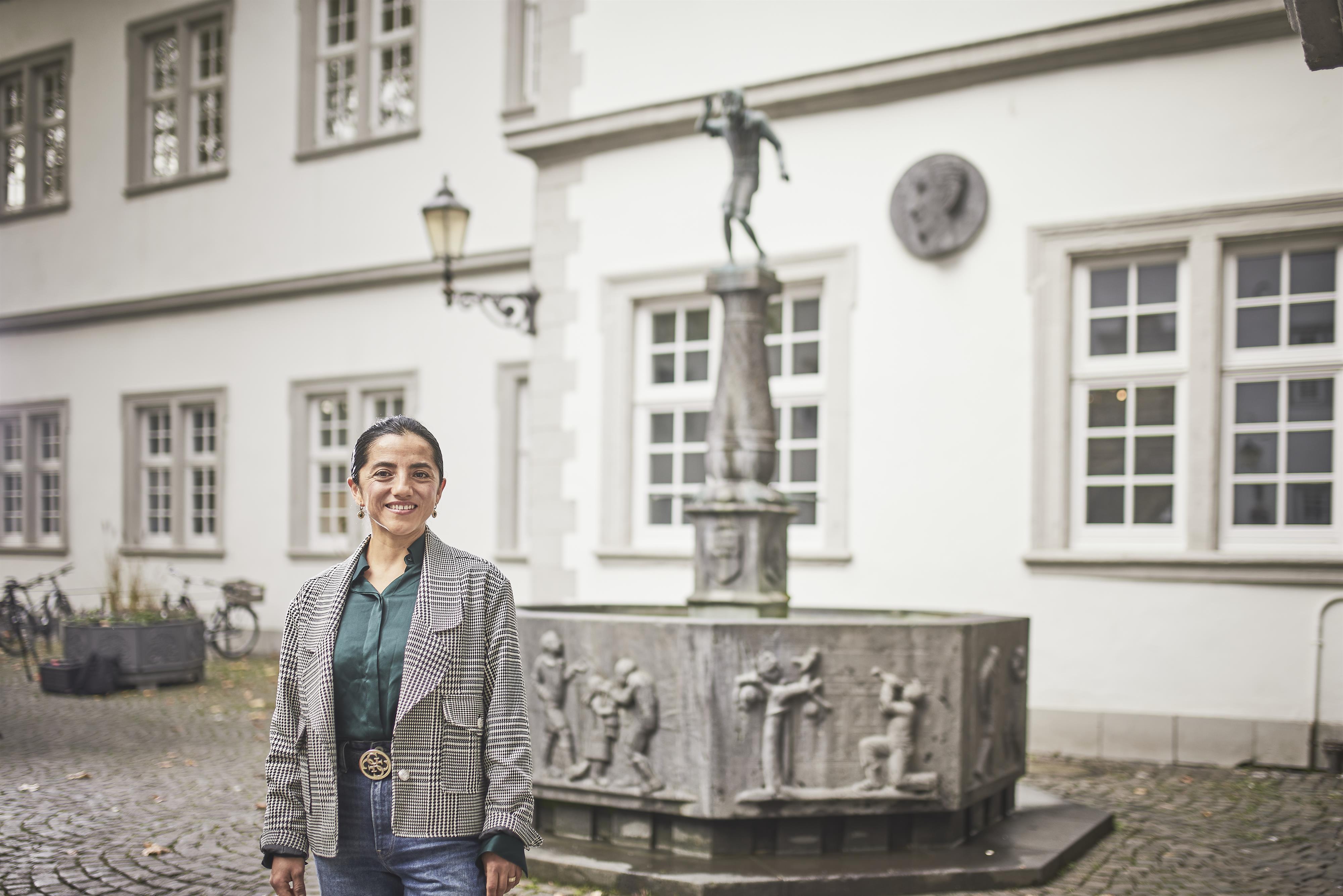 City tour through the romantic old town 2025 - English-speaking