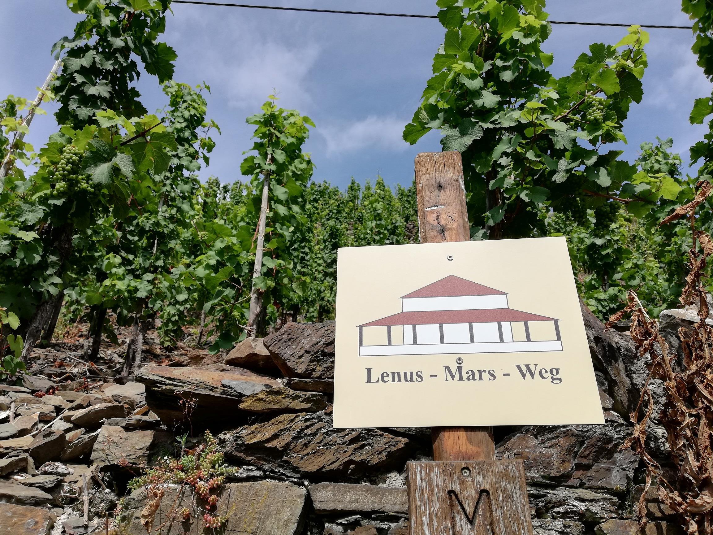 Lenus-Mars-Weg