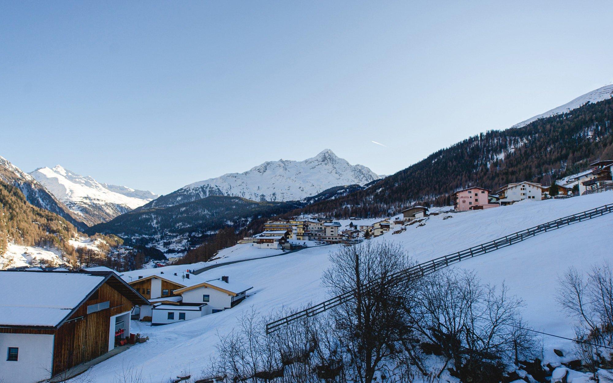 Crystal Lake in Sölden, Tirol